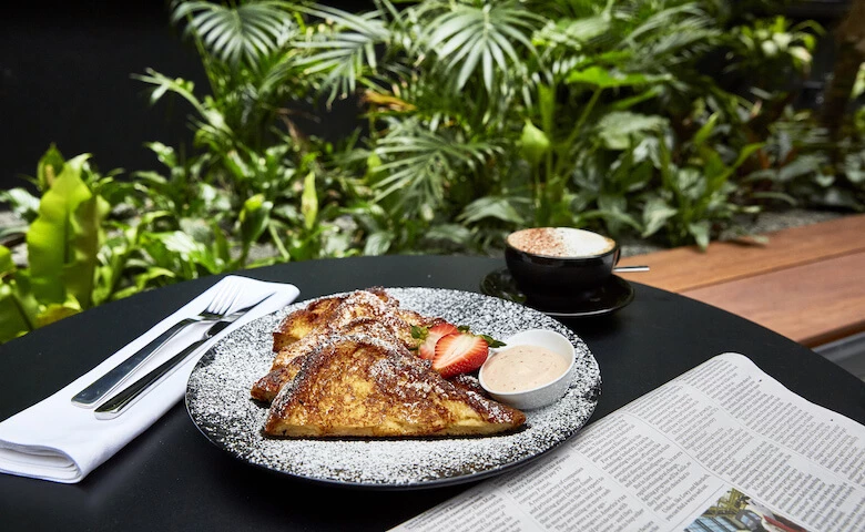 Hilton | Eat Like A Member